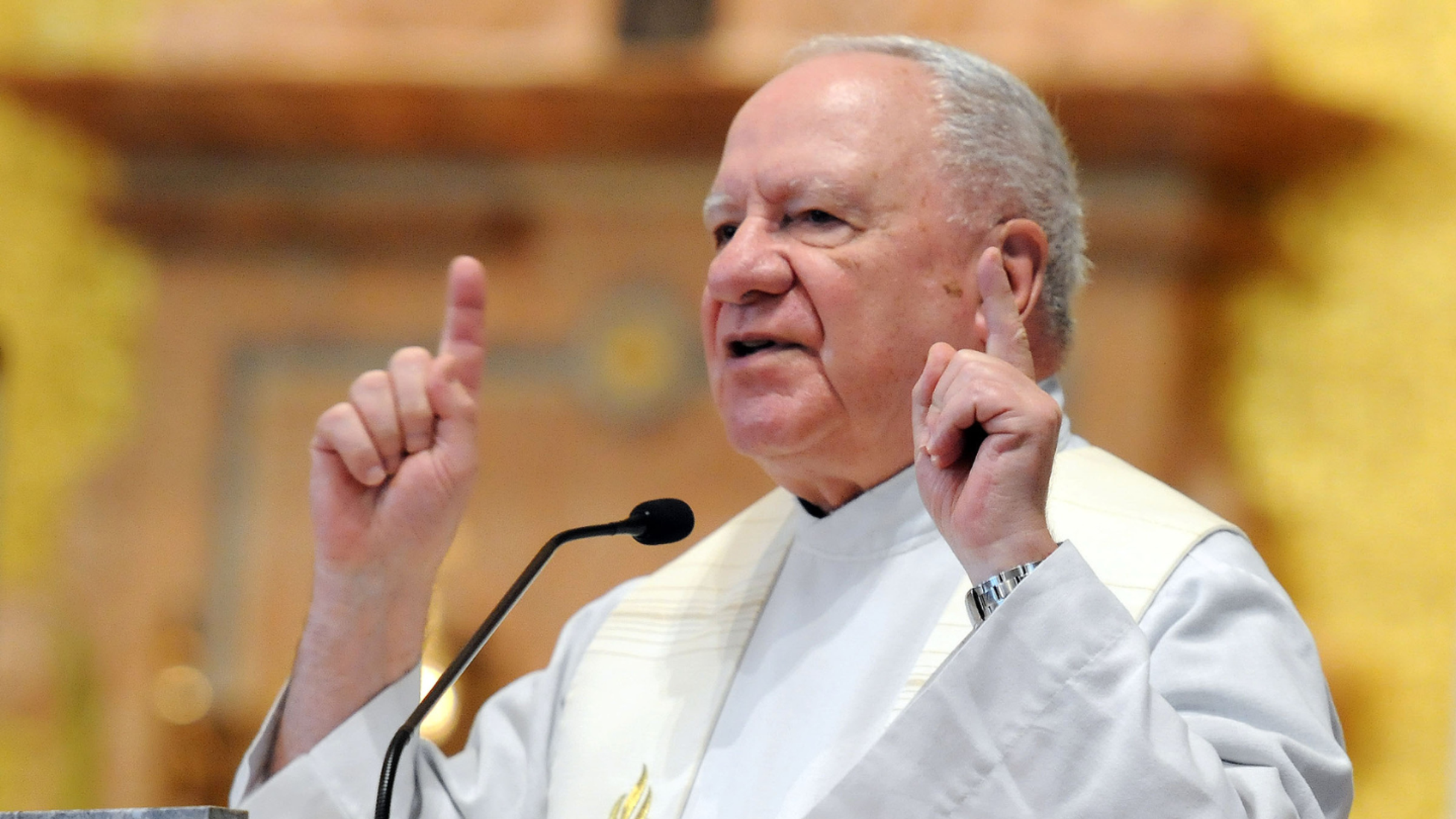 Extraordinary Ministers of the Eucharist Serve the Church as ...