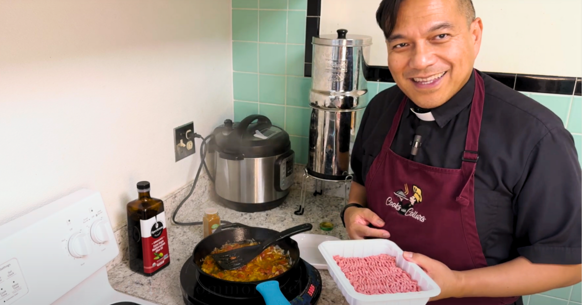 Priests Bring Taste of Home Recipes to ‘Cooks with Collars’- AD Today