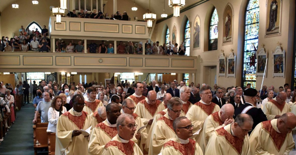 Diocese Marks End of Year of Real Presence With Solemn Mass and ...