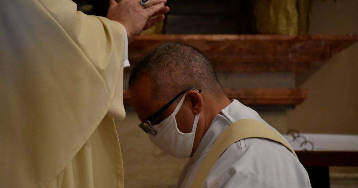 Newest Priest a ‘Great Gift’ to the Diocese in the Christmas Season ...